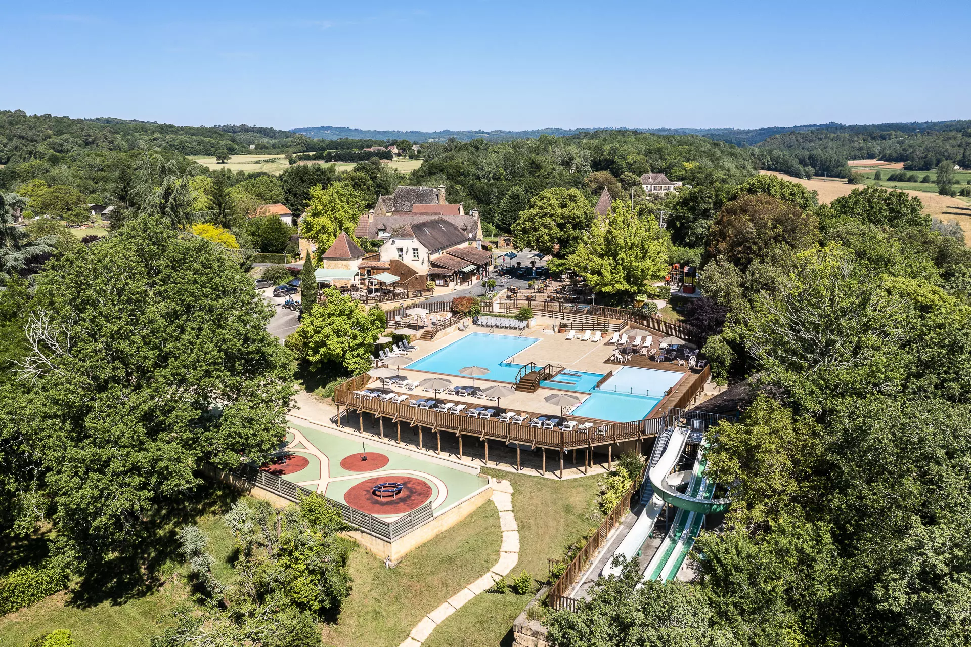 Camping Romanee Les Grottes de Roffy 4*, Sainte Nathalene, Sud Ouest ...