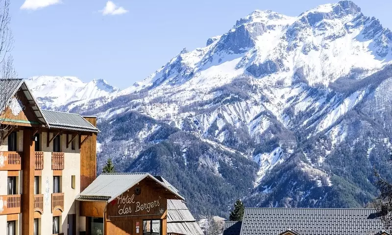 SOWELL RÉSIDENCES Pra Loup*** - Pra Loup - SKI Séjour France ...